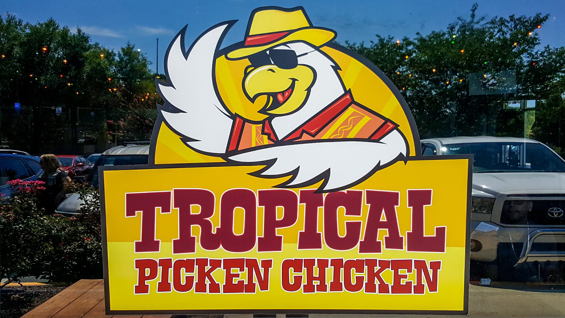 Tropical Picken Chicken | 919RALEIGH